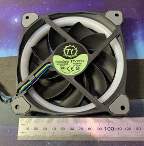 Thermaltake Riing Fan Rewiring and Pinout – Duck's Tech Blog